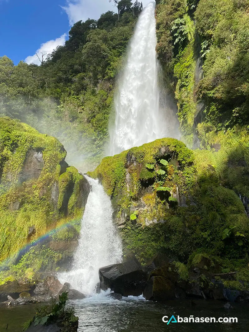 Guía Imprescindible de los Mejores Saltos en Pucón, Chile